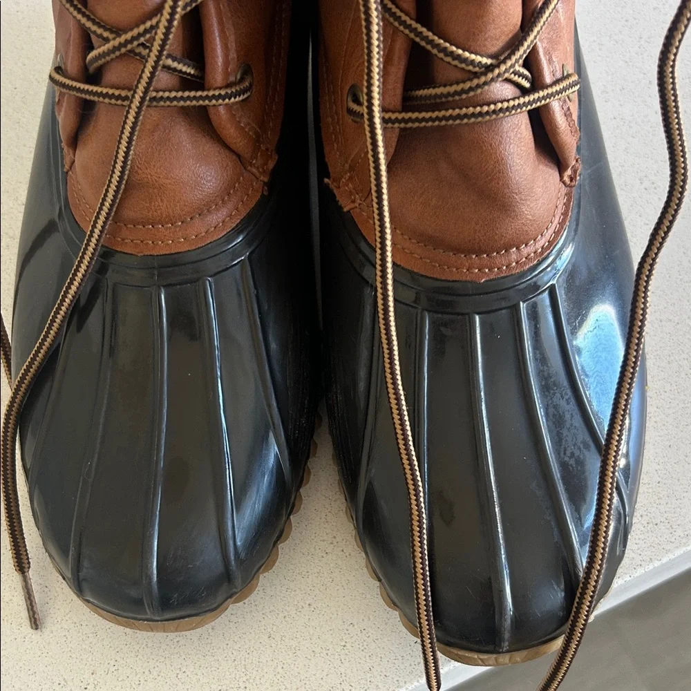 Arianna | Shoes | The Original Duck Boot Brown And Black Laceup Boots ...